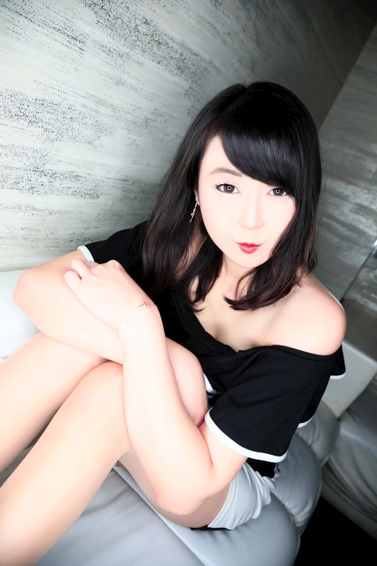 えりか - LOUNGE AgeHa・アゲハ - 立川の熟女パブ/熟女キャバクラ [ポケパラ]