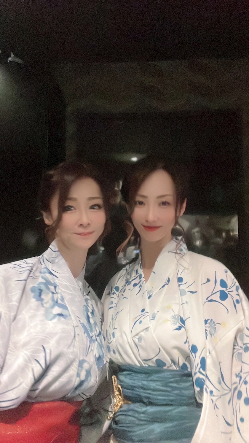 美人が2人♥️ - 🌺美ゆき🌺MC離宮🌺 - 錦 キャバクラ・Mrs.CAFE 離宮 [ポケパラ]