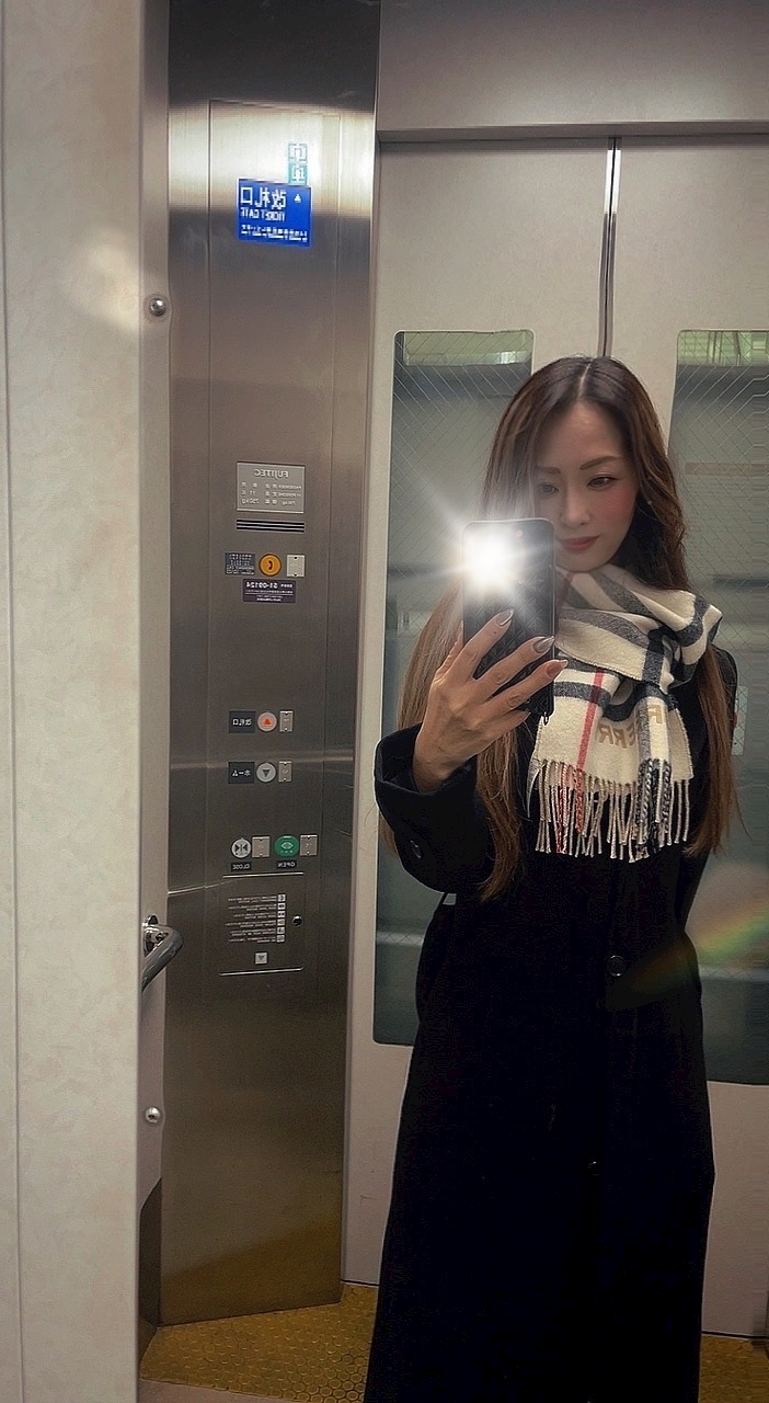 シュッ ️ - 🫧🦋橘 れいか🦋🫧 - 錦 キャバクラ・Mrs.CAFE 離宮 [ポケパラ]