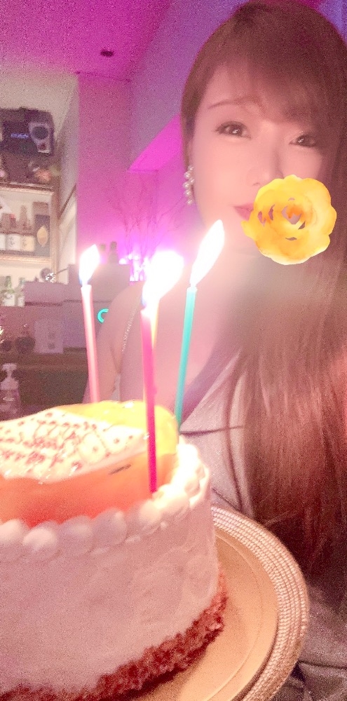 🌹🌹🌹🌹🌹2025感謝🌹🌹🌹🌹🌹 - 🌹千明ママ🌹銀座ONE - ONE・ワン - 銀座のパブ/スナック【ポケパラ】