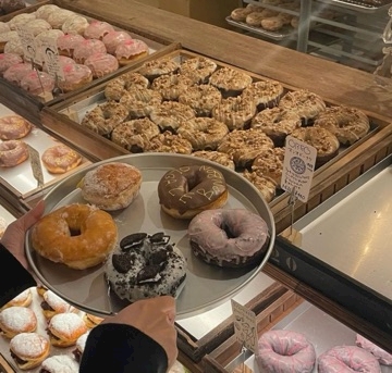 OLGA LE BON BON DONUT🍩🤎😋 - あいか♡中洲ROYAL♡ - CLUB ROYAL・ロイヤル - 中洲の熟女キャバクラ ...