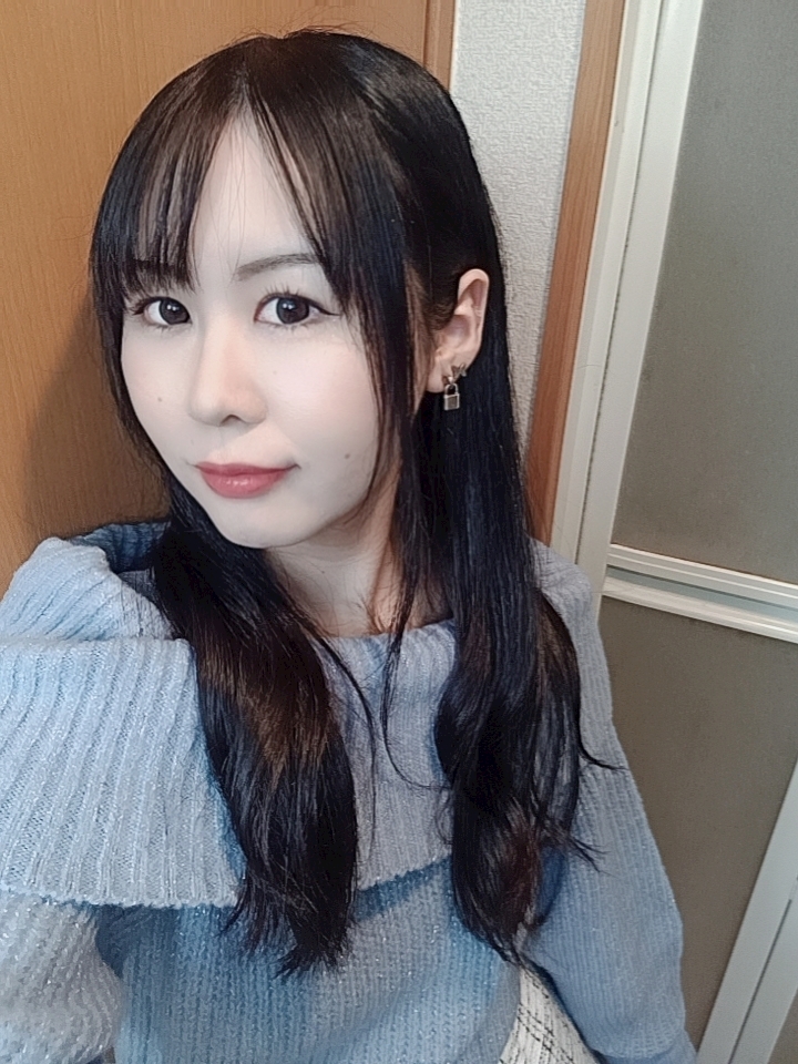 服も年齢考えるよね、って話( ˙꒳ ˙ ) - ゆうか - Liebe Ort・リーベオルト - 中洲のスナック [ポケパラ]