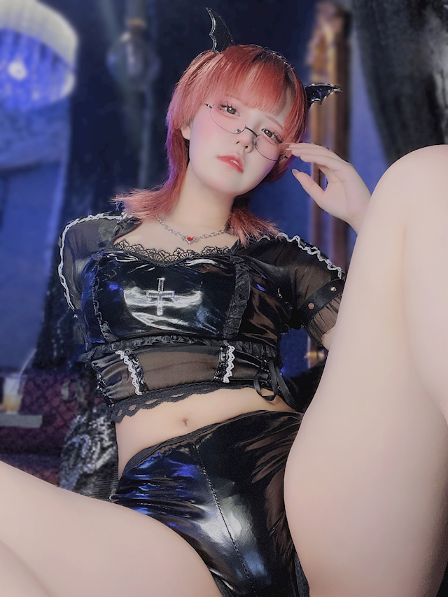 ぴより - 1LDK -Darkness-・ダークネス - すすきのコンカフェ【ポケパラ】