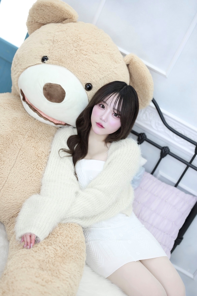 もも - bar lounge DIO・ディオ - 名古屋 大曽根のガールズバー【ポケパラ】