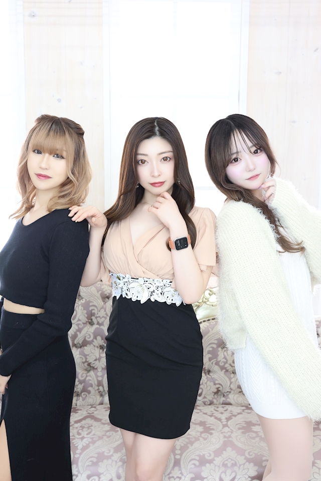 もも - bar lounge DIO・ディオ - 名古屋 大曽根のガールズバー【ポケパラ】