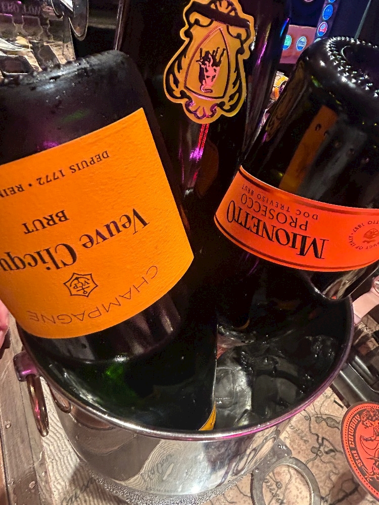 2025ありがとう^_ｰ☆ - ヒナ - Soi COWBOY・ソイカウボーイ - 国分町のガールズバー【ポケパラ】