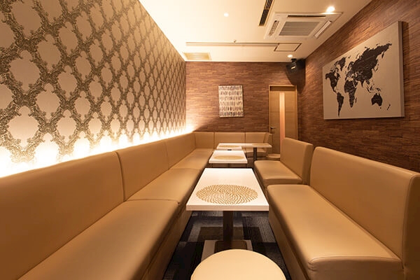 susukino CLOBAR～クローバー～・クローバー - すすき/スナック【ポケパラ】